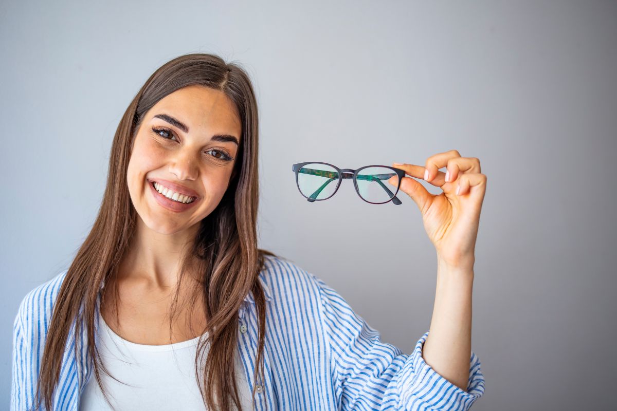 Adjusting to Multifocal Lenses: Tips for First-Time Wearers - The ...